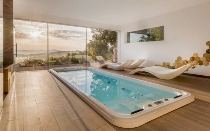 Benefits of swimming in the spa with indoor heated pool - Reconnect Day Spa